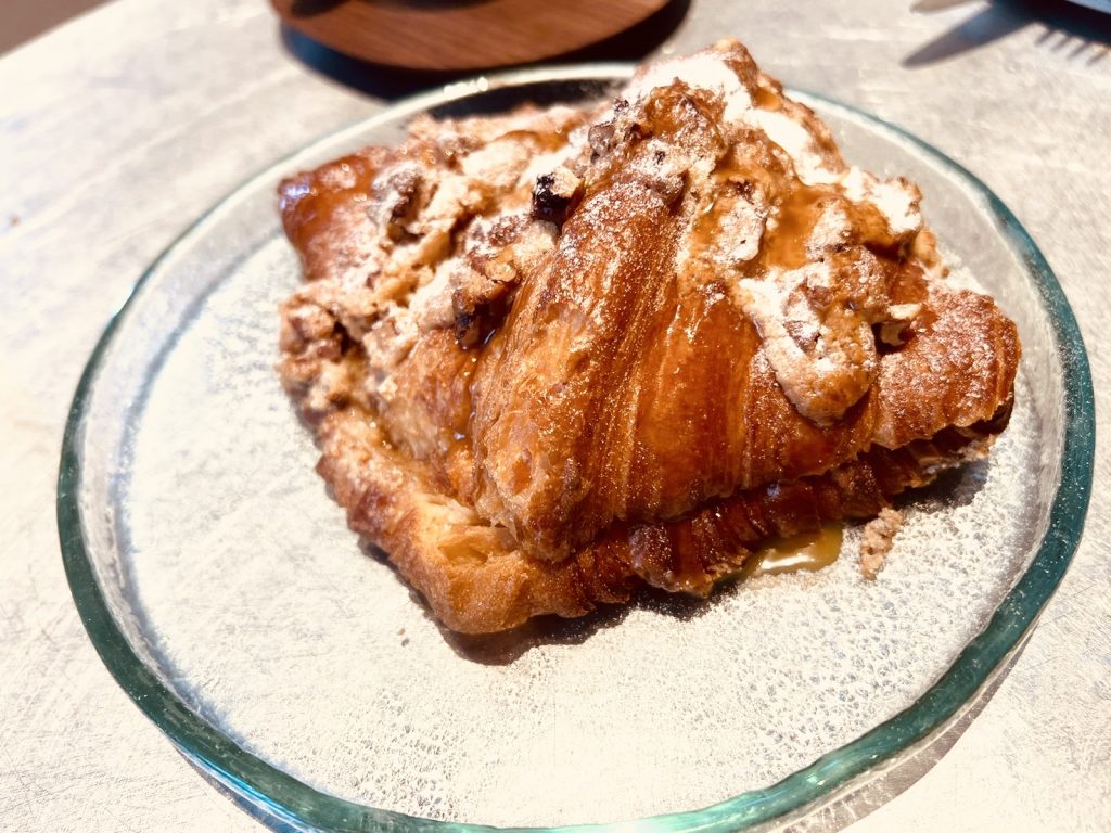 THE CROWDS ARE FLOCKING FOR GOOD REASON TO THIS NEWCOMER BAKERY - Dubai ...